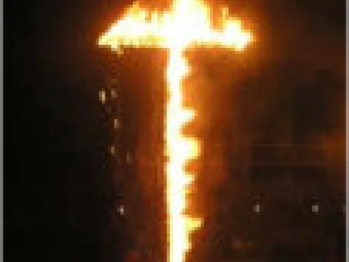 Bedeutung Des Kkk Symbols Burning Cross | ADL